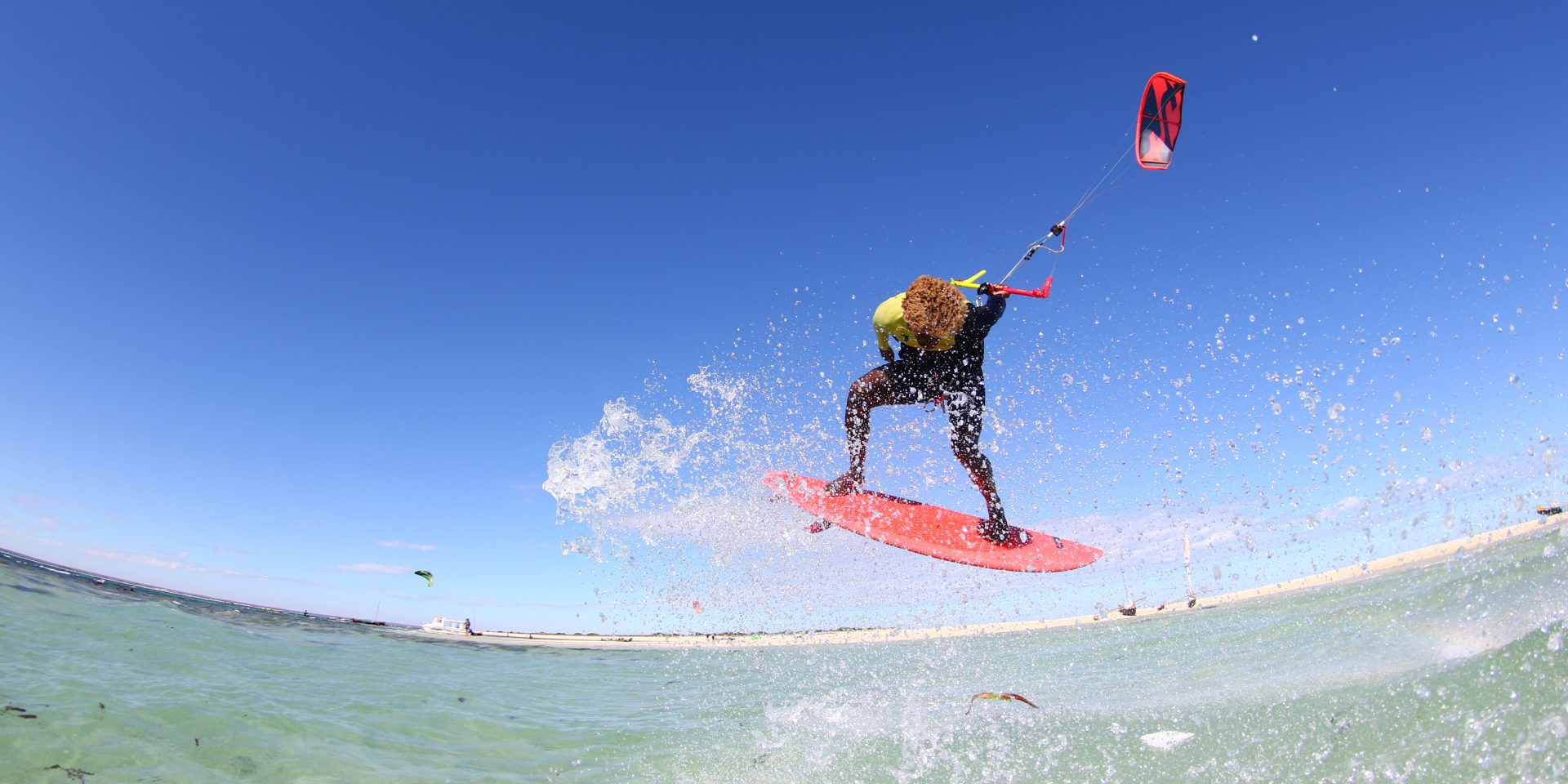 Mitu Monteiro - F-ONE